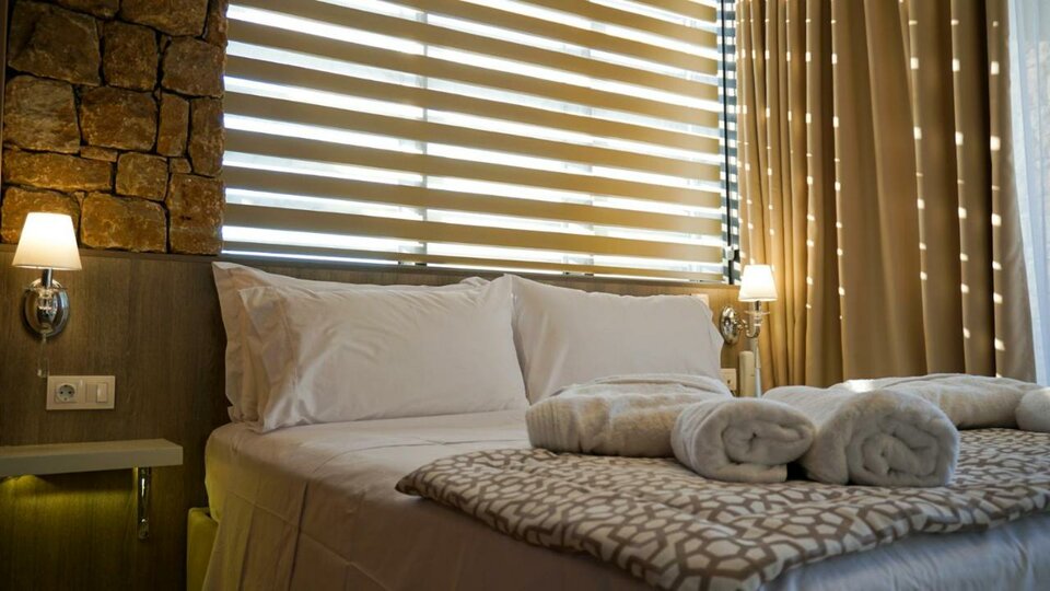 Hotel Agnes Deluxe 3*