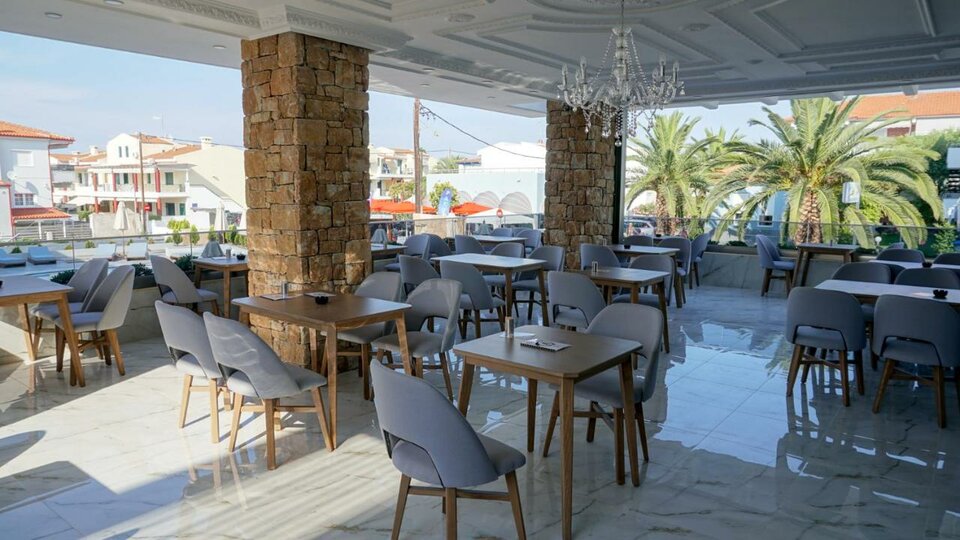 Hotel Agnes Deluxe 3*