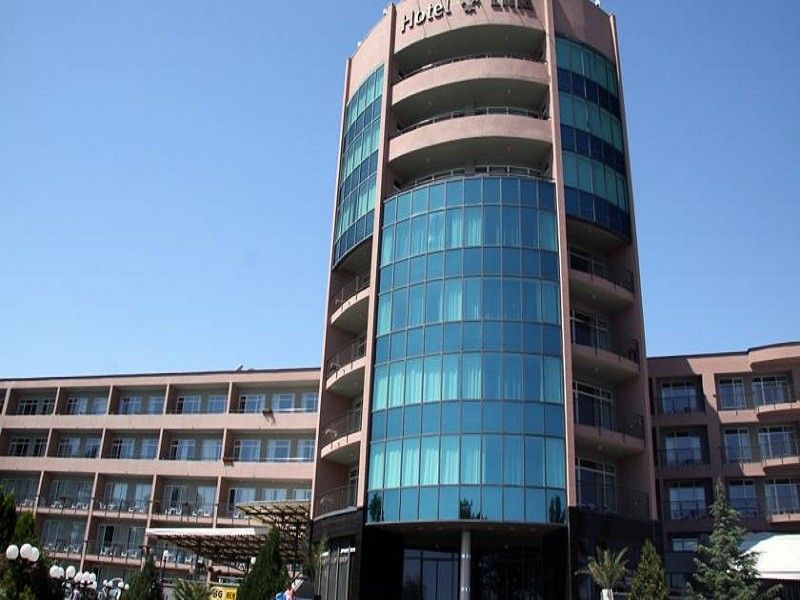 Hotel Lila | Zlatni Pjasci hoteli letovanje 2024 | Club Paradiso