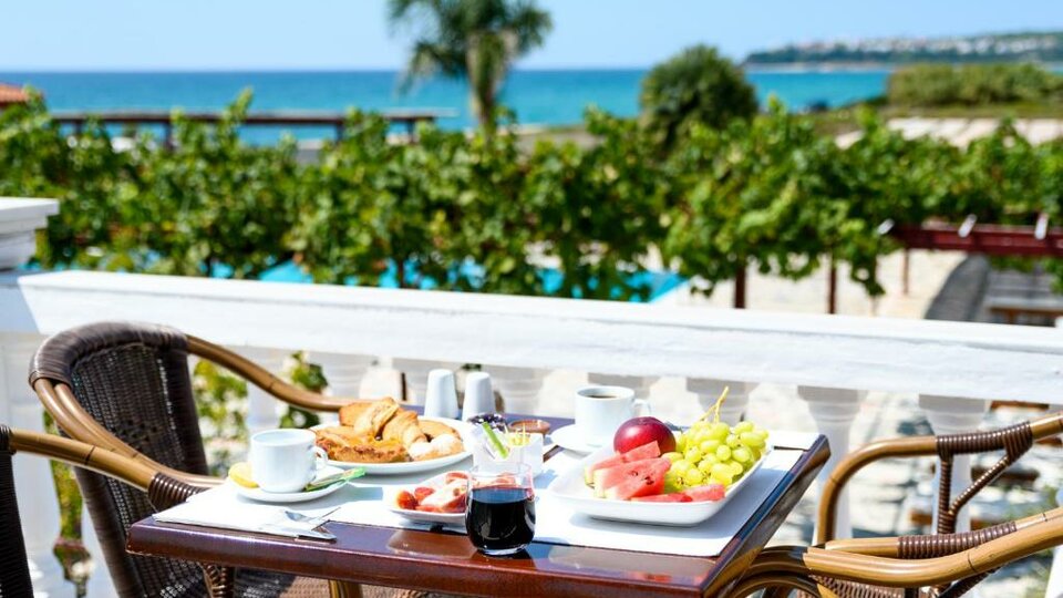 Hotel Poseidon Beach 4* | Kanali hoteli letovanje 2026| Club Paradiso