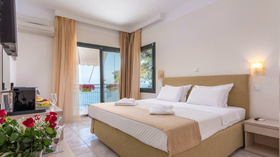 Hotel Tosca Beach 4* | Hoteli Kavala hoteli letovanje 2026 | Club Paradiso