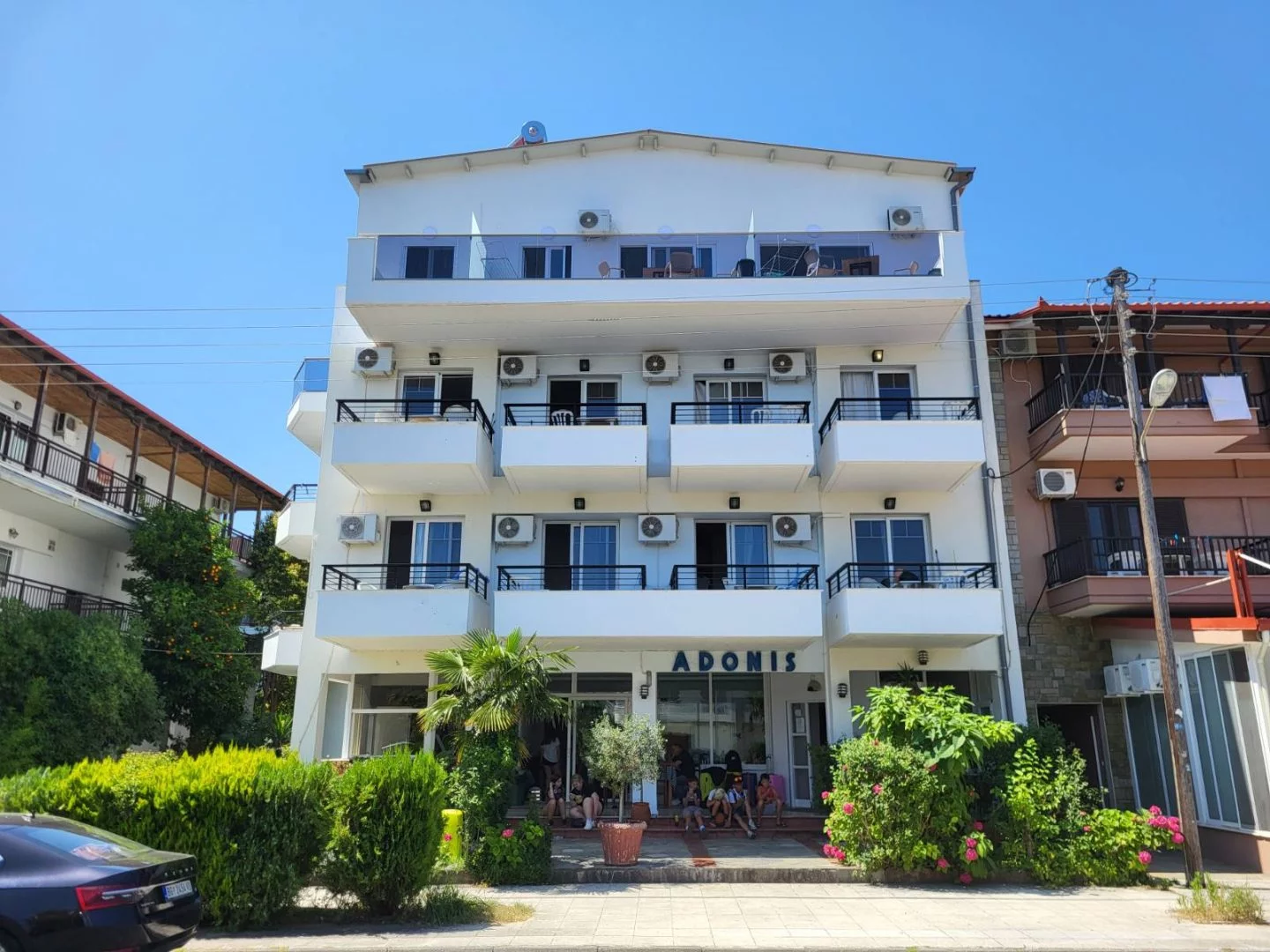 Vila Adonis Premium | Nei Pori apartmani letovanje 2026 | Club Paradiso