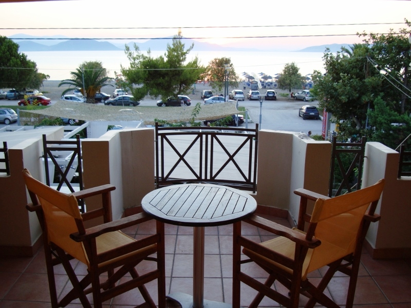 Vila Akrotiri | Pefki apartmani letovanje 2026 | Club Paradiso