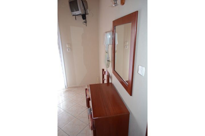 Vila Eleni 1 | Potos apartmani letovanje 2025 | Club Paradiso